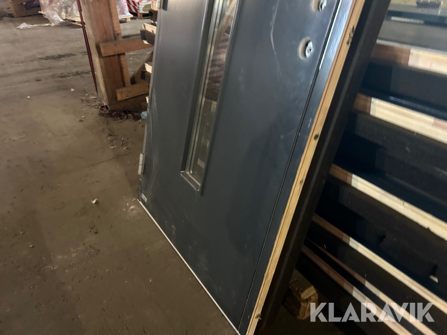 Ytterdörr Vänsterhängd NorDan, Kramfors, Klaravik auktioner