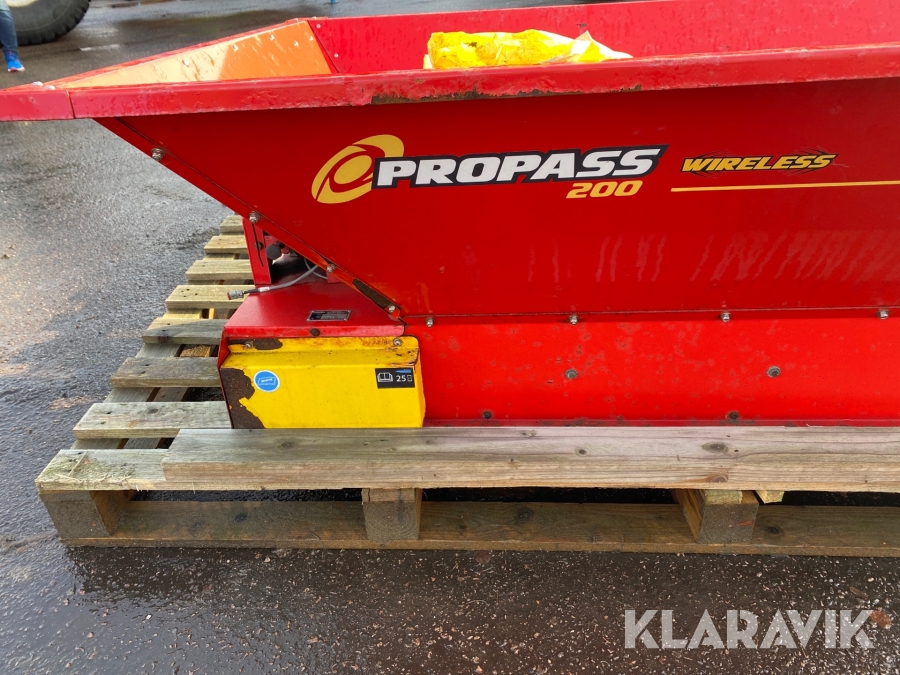 Klaravik Auktioner | Flak till dressare Tycrop Propass 200 Wireless ...