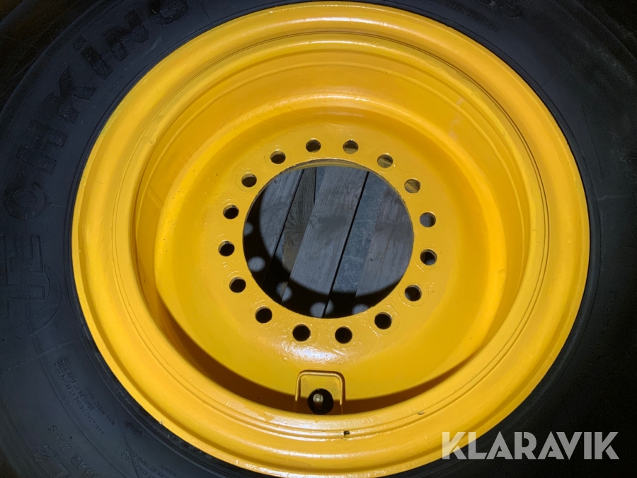 Vinterhjul till lastmaskin Volvo L90F Techking 20.5R25 mate snow