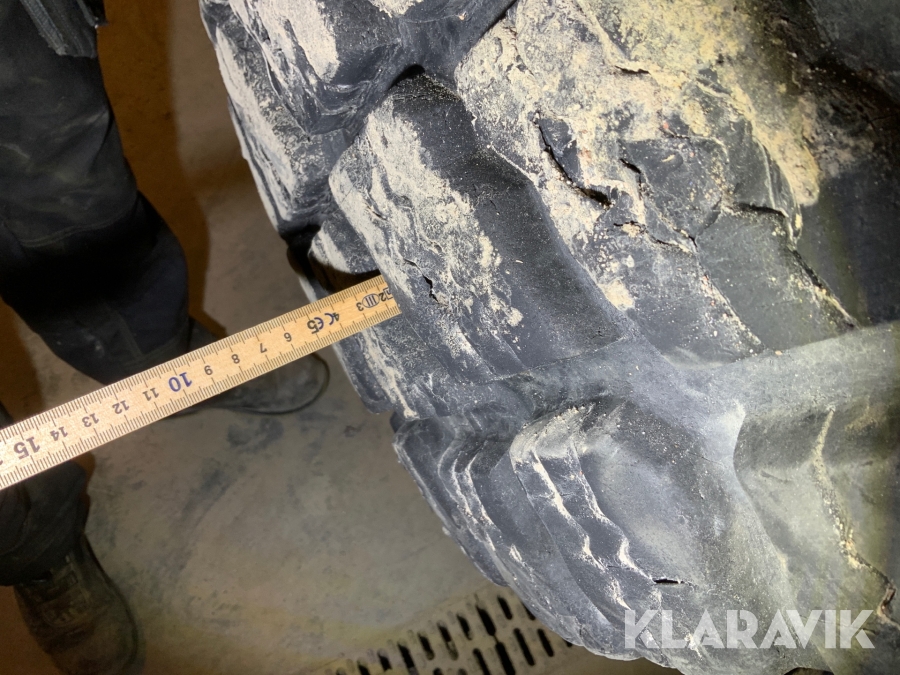 Vinterhjul till lastmaskin Volvo L90F Techking 20.5R25 mate snow