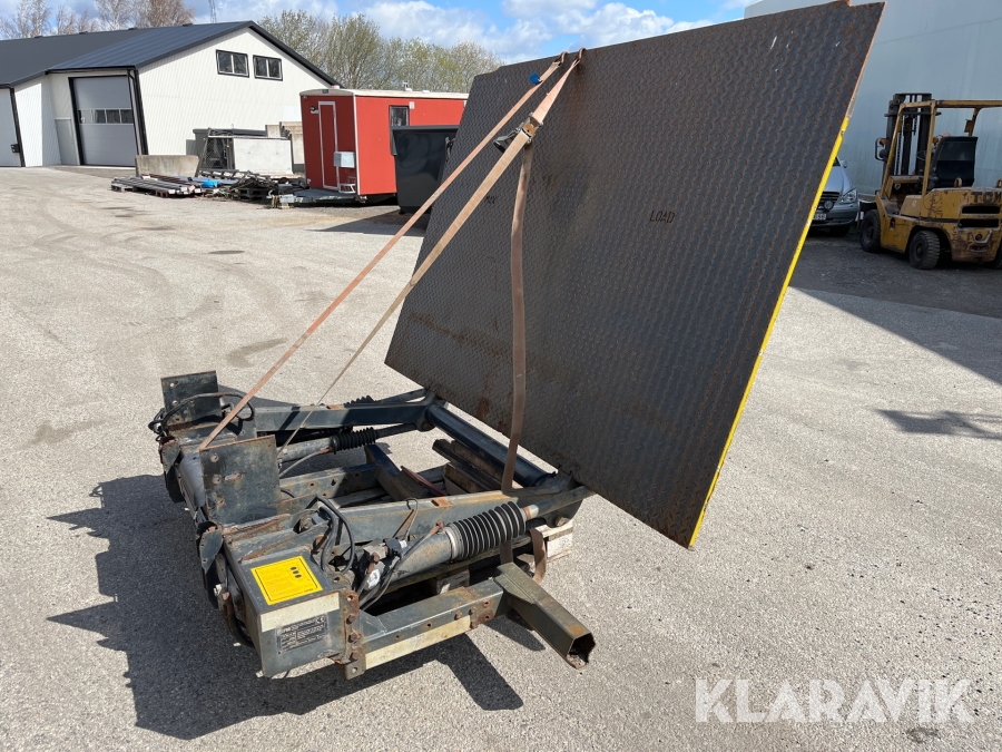 Bakgavellyft Zepro ZHD 2000-175 MA, Skurup, Klaravik auktion