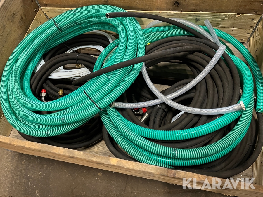Diverse vattenslang till brandbil, Sala, Klaravik auktioner