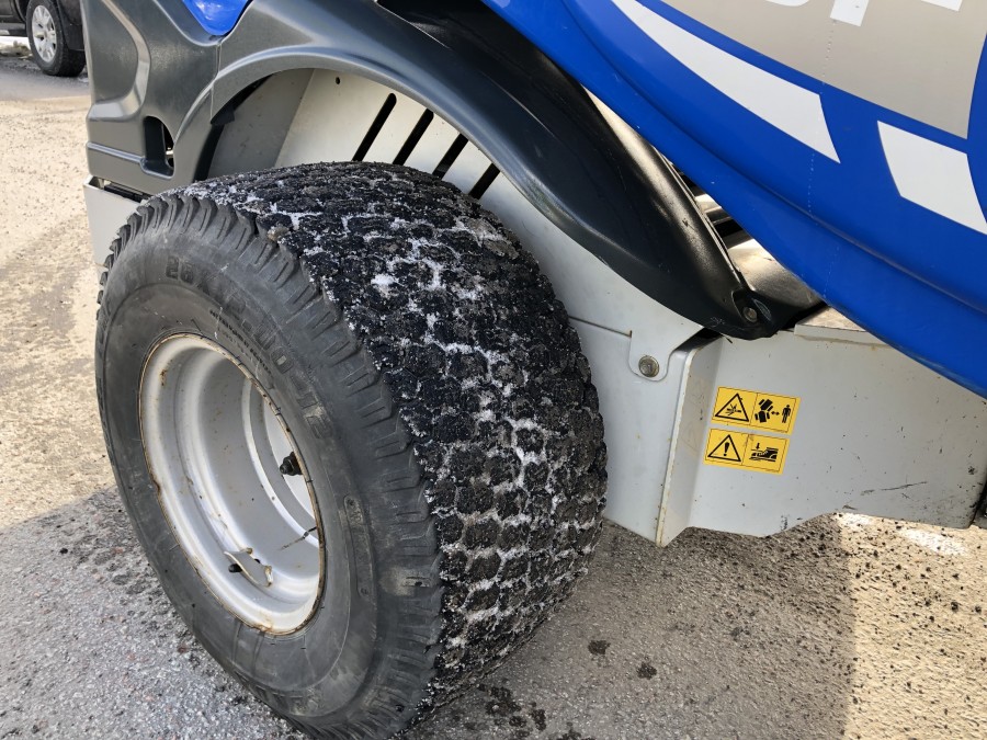 Klaravik Auktioner | Kompaktlastare Multione SL840 DTP