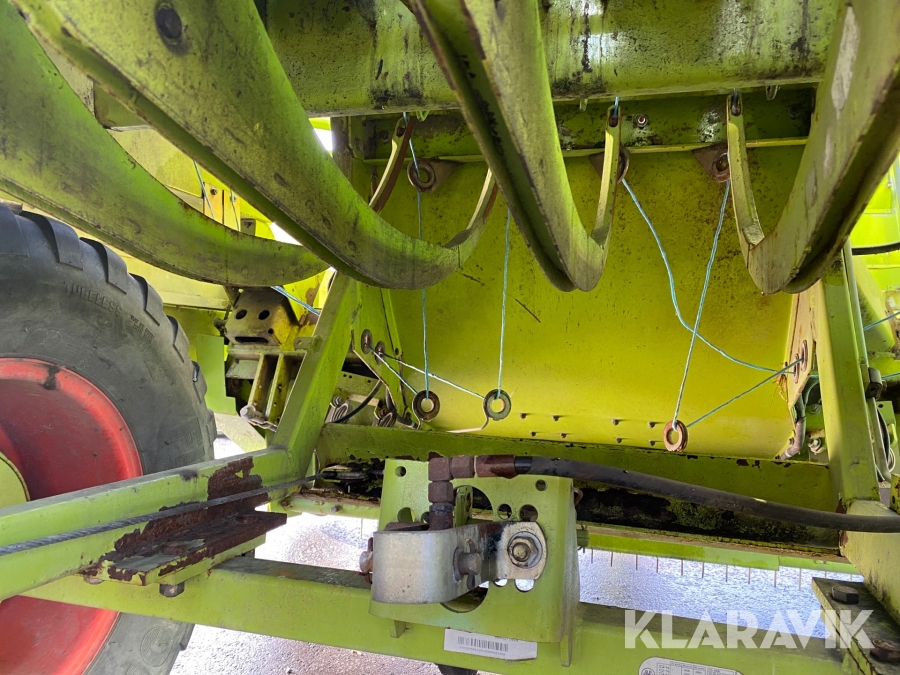 Fyrkantspress Claas Quadrant 1150