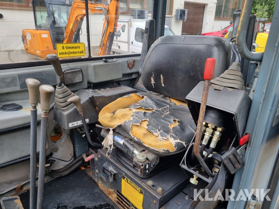 Grävmaskin Hanix H26B, Haninge, Klaravik auktioner