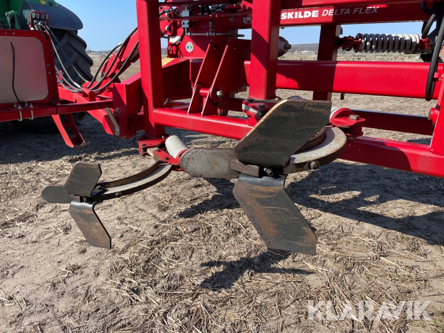 Djup & Såbäddskultivator Kongskilde Delta flex DF 400, Sölve
