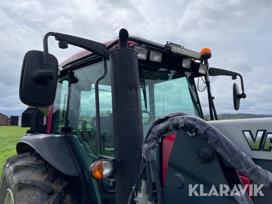 Traktor Valtra A93, Berg, Klaravik auktioner