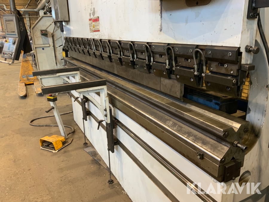 Kantpress Ermak CNC ap 3220, Oxelösund, Klaravik auktioner