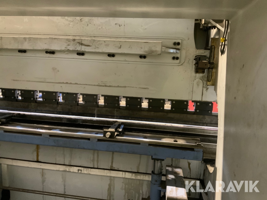 Kantpress Ermak CNC ap 3220, Oxelösund, Klaravik auktioner