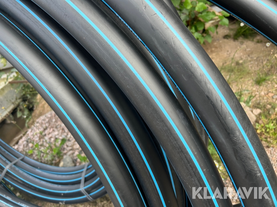 Vattenslang, Vara, Klaravik auktioner