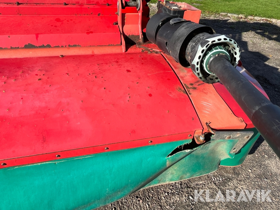 Slåtterkross Taarup 4232 LT, Gislaved, Klaravik auktioner