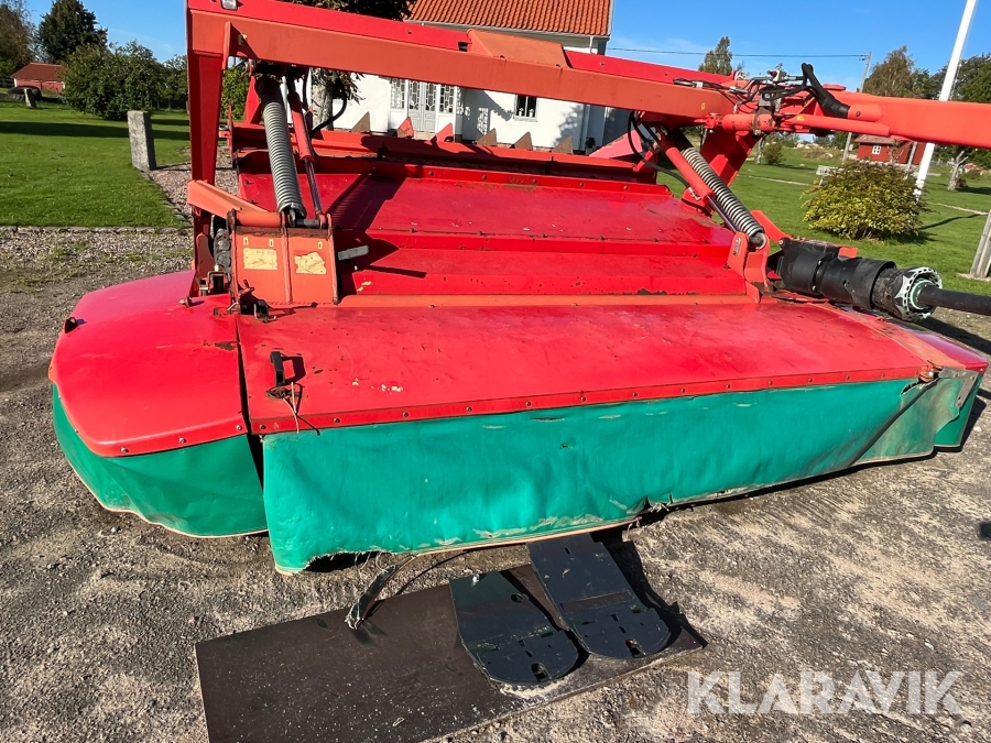 Slåtterkross Taarup 4232 LT, Gislaved, Klaravik auktioner