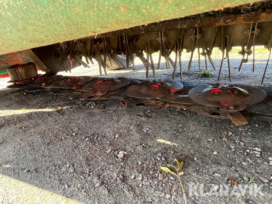 Slåtterkross Taarup 4232 LT, Gislaved, Klaravik auktioner