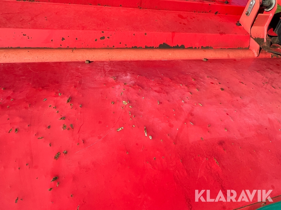 Slåtterkross Taarup 4232 LT, Gislaved, Klaravik auktioner