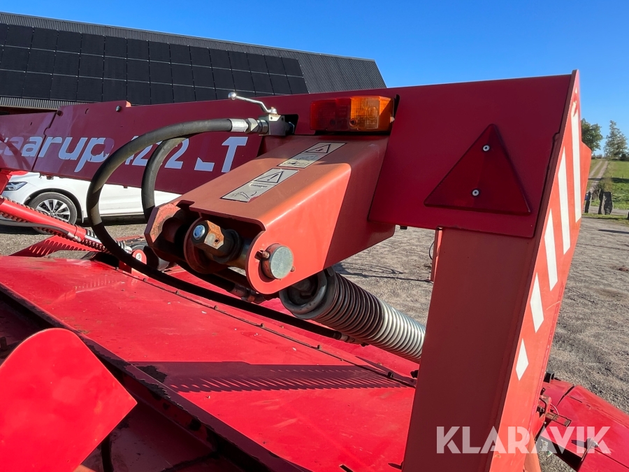 Slåtterkross Taarup 4232 LT, Gislaved, Klaravik auktioner