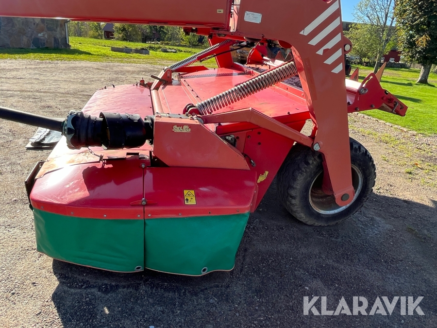 Slåtterkross Taarup 4232 LT, Gislaved, Klaravik auktioner