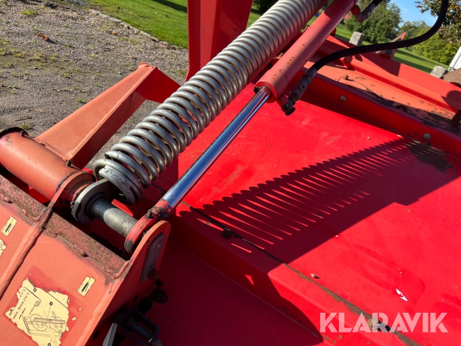 Slåtterkross Taarup 4232 LT, Gislaved, Klaravik auktioner