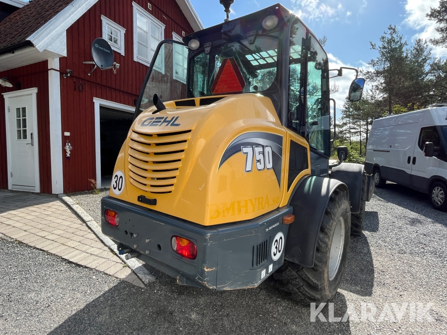 Lastmaskin Gehl 750, Norrtälje, Klaravik auktioner