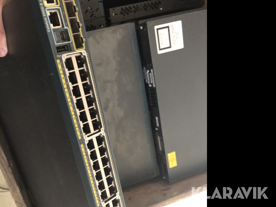 Klaravik Auktioner | Switchar Cisco Catalyst 2960 20 stycken