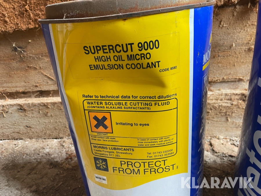 Skärolja Morris, Vara, Klaravik auktioner