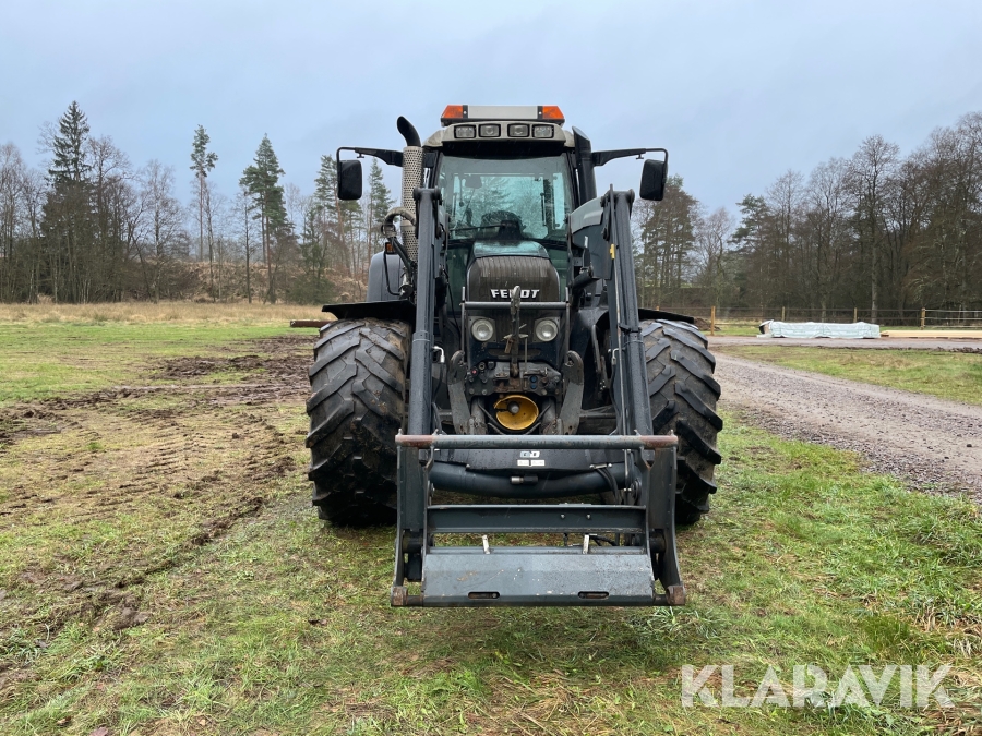 Traktor Fendt 820, Falkenberg, Klaravik auktioner