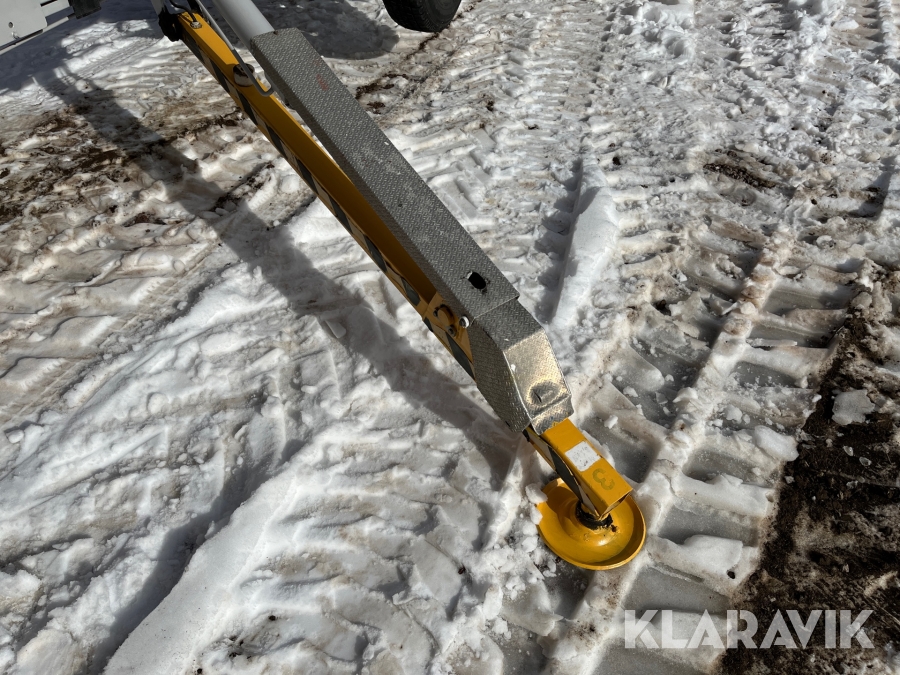 Släpvagnslift Ommelift Mini 12, Ödeshög, Klaravik auktioner