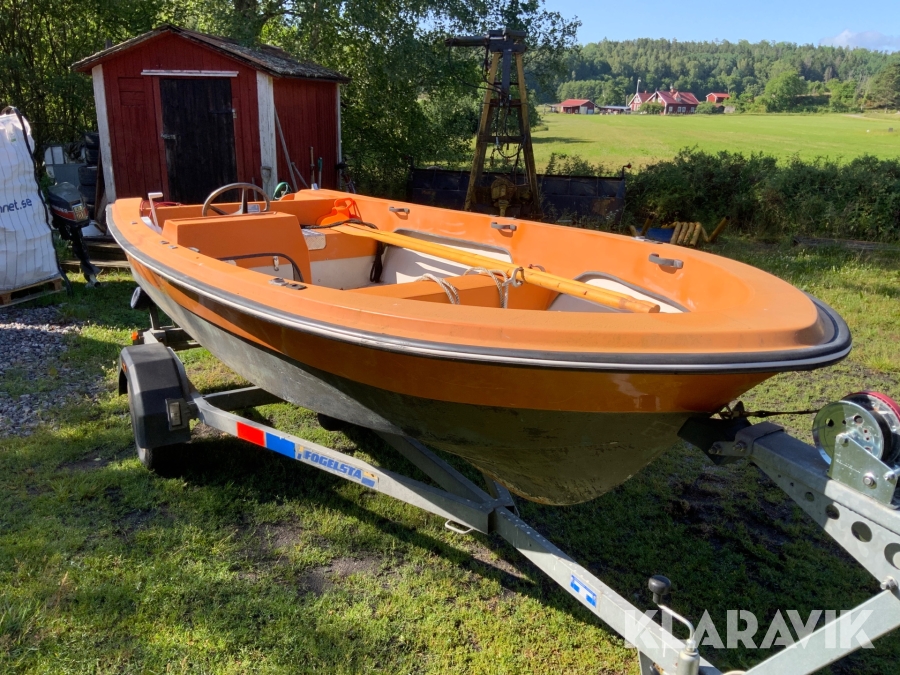 Båt Uttern 440, Nyköping, Klaravik auktioner