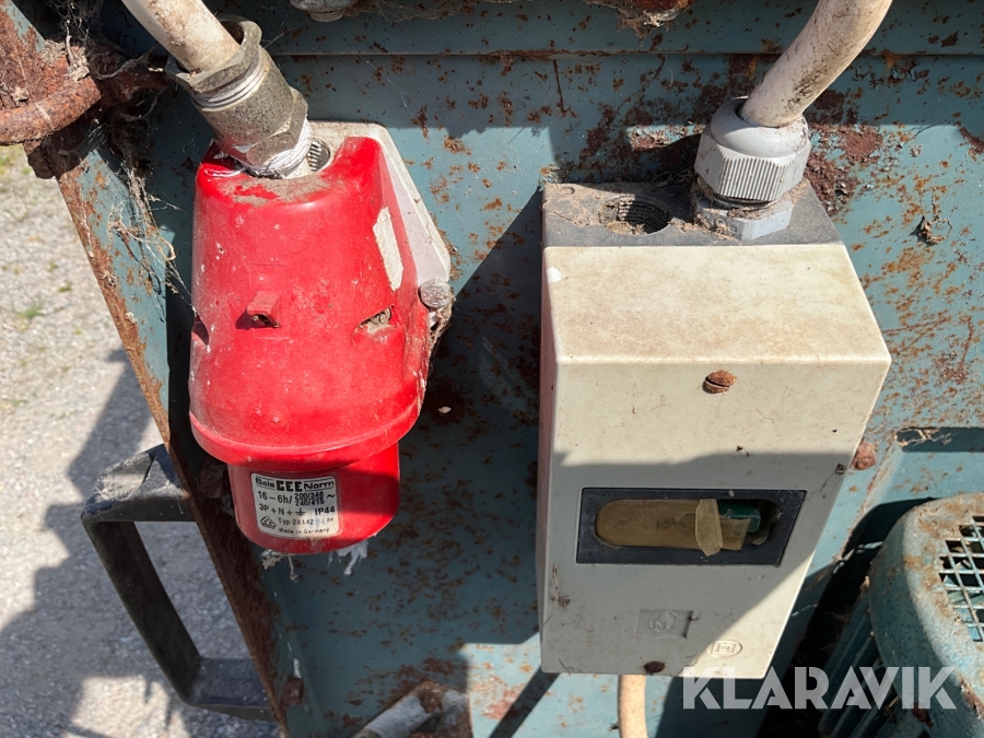 Rälshängd fodervagn Sparman, Huddinge, Klaravik auktioner