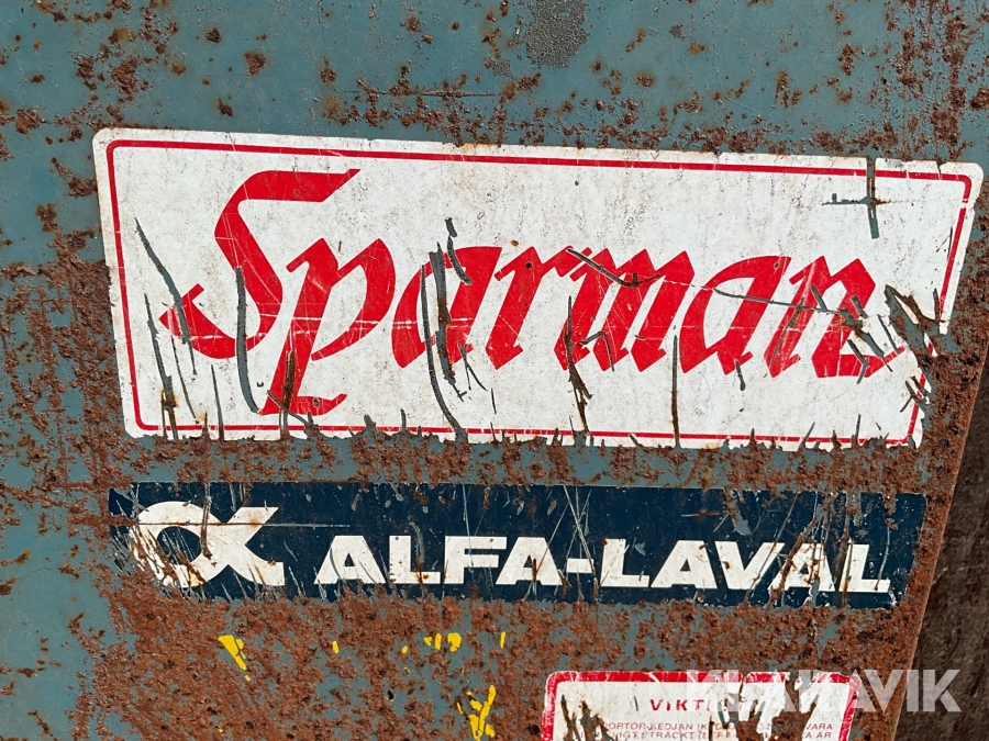 Rälshängd fodervagn Sparman, Huddinge, Klaravik auktioner