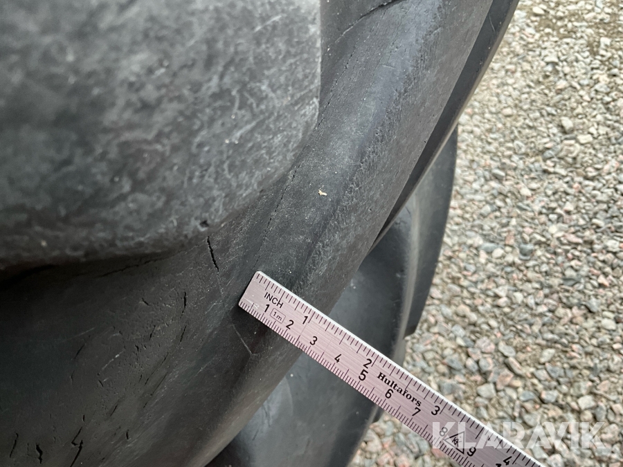 Dubbelmontage Michelin XM108 650/65R38, Hallsberg, Klaravik