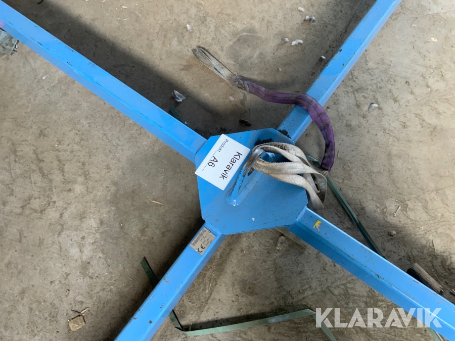 Lyftok med 4 armar Smålandsvillan, Vetlanda, Klaravik auktio