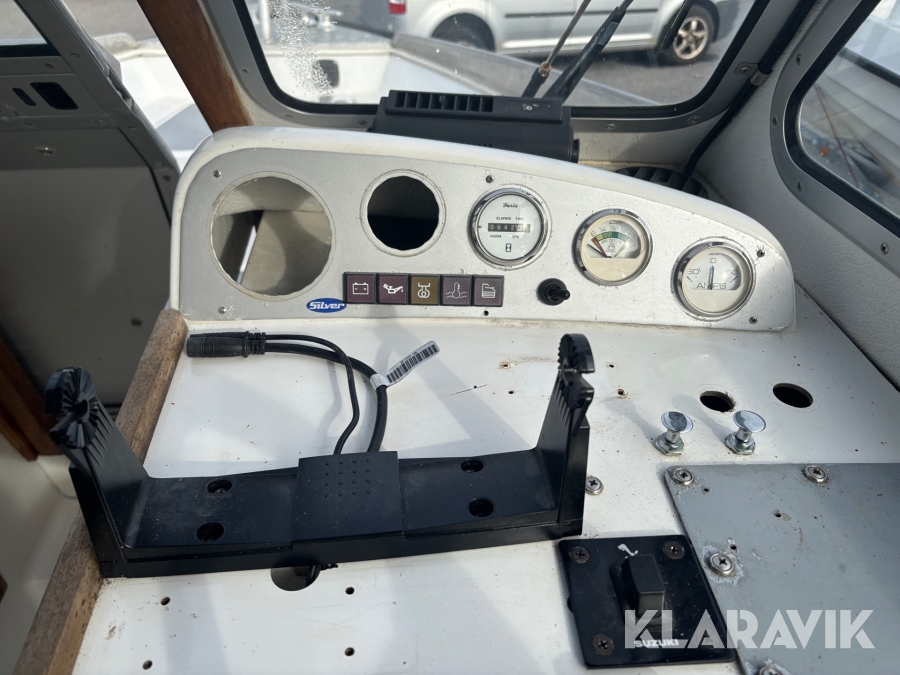 Båt Silver Eagle Cabin DTI, Västervik, Klaravik auktioner