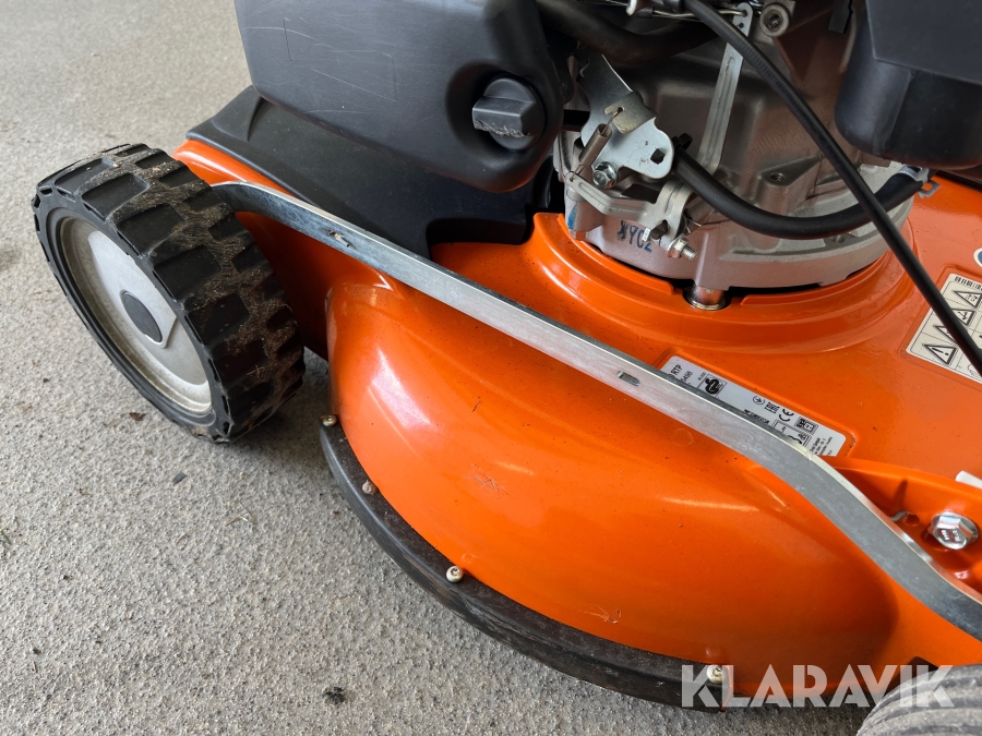 Gräsklippare Stihl RM4RTP, Nykvarn, Klaravik auktioner