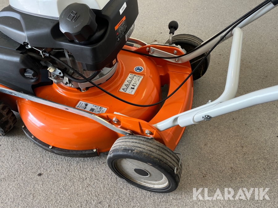Gräsklippare Stihl RM4RTP, Nykvarn, Klaravik auktioner
