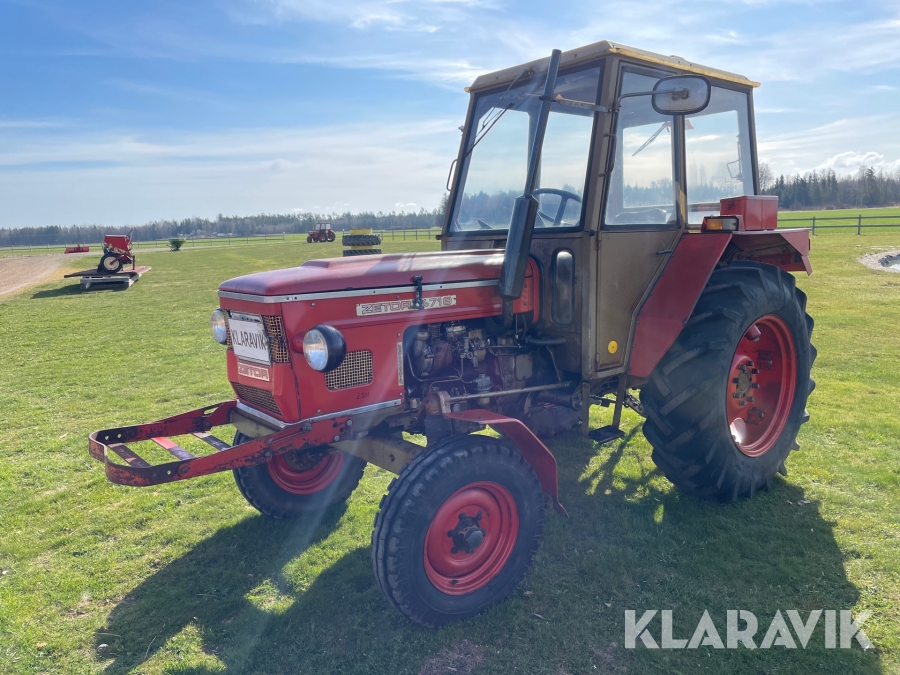 Traktor Zetor 4718, Vänersborg, Klaravik auktioner