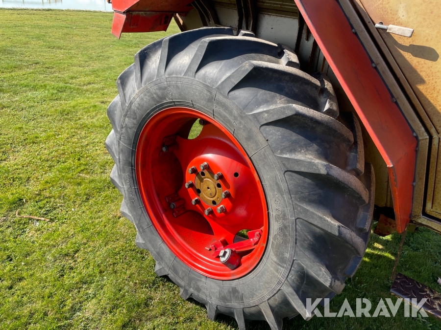 Traktor Zetor 4718, Vänersborg, Klaravik auktioner