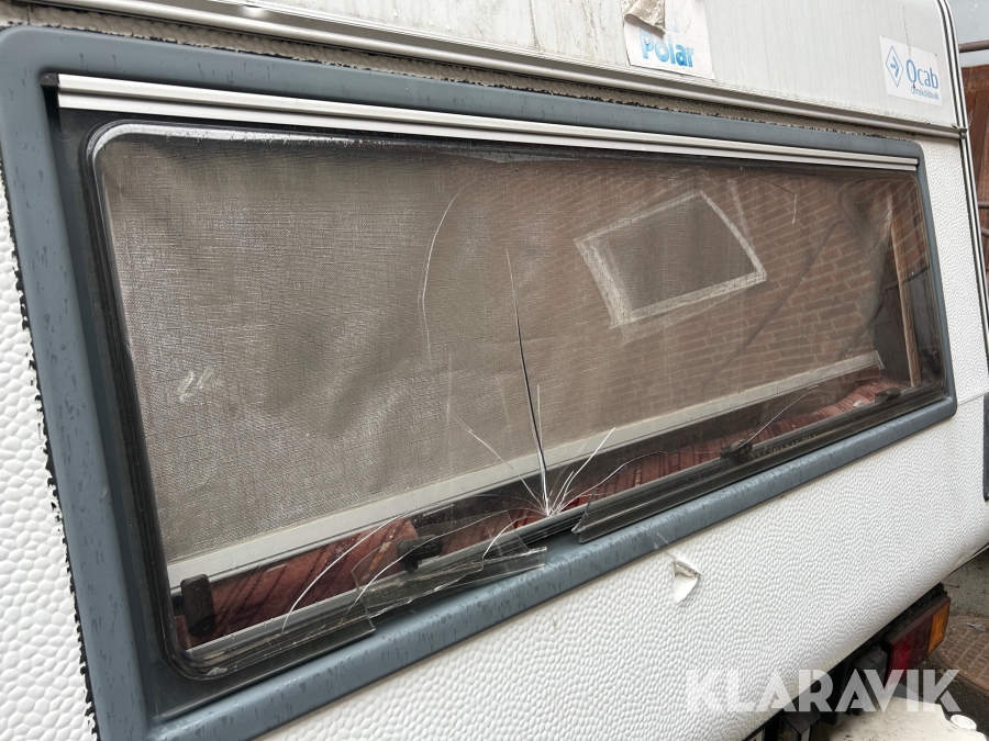 Snöskadad Husvagn Polar 520 GL, Örnsköldsvik, Klaravik aukti