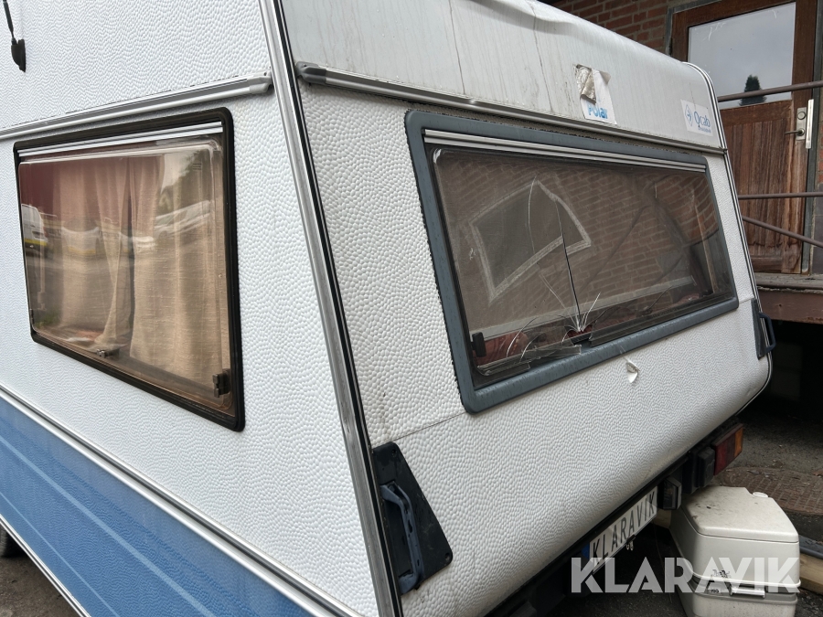 Snöskadad Husvagn Polar 520 GL, Örnsköldsvik, Klaravik aukti