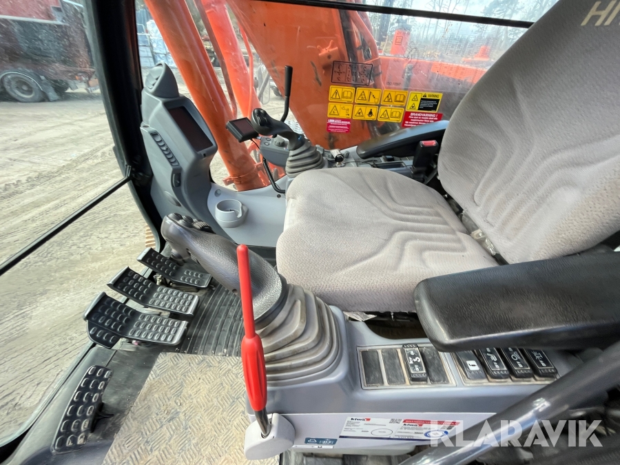 Grävmaskin Hitachi ZX130 - 5B, Norrtälje, Klaravik auktioner