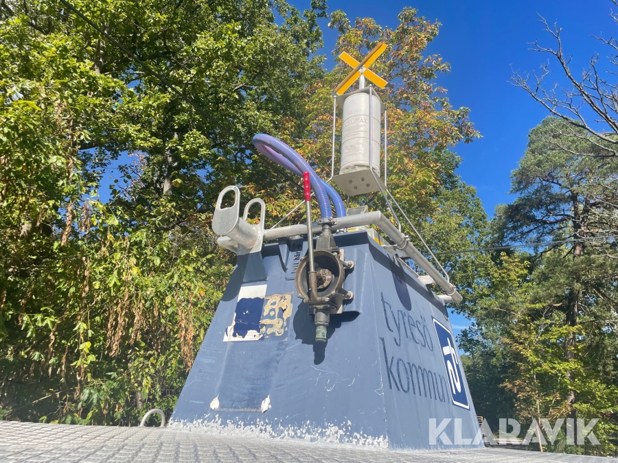 Septiktank flytande Septikon, Nacka, Klaravik auktioner