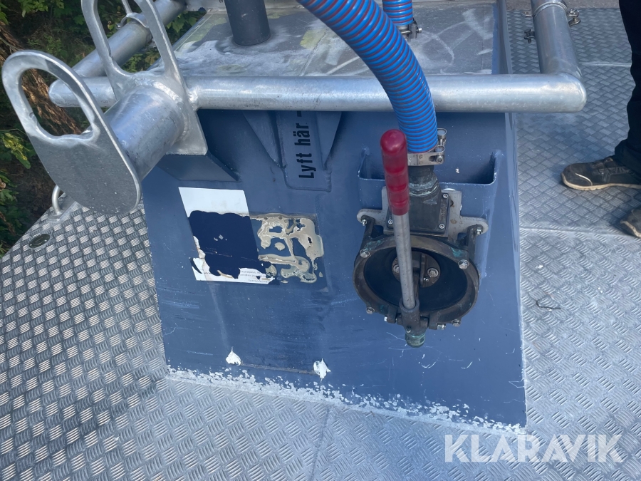 Septiktank flytande Septikon, Nacka, Klaravik auktioner