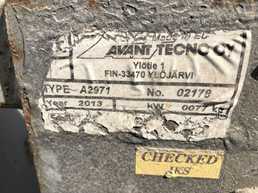 Klaravik Auktioner | Ogräsborste Avant A2971