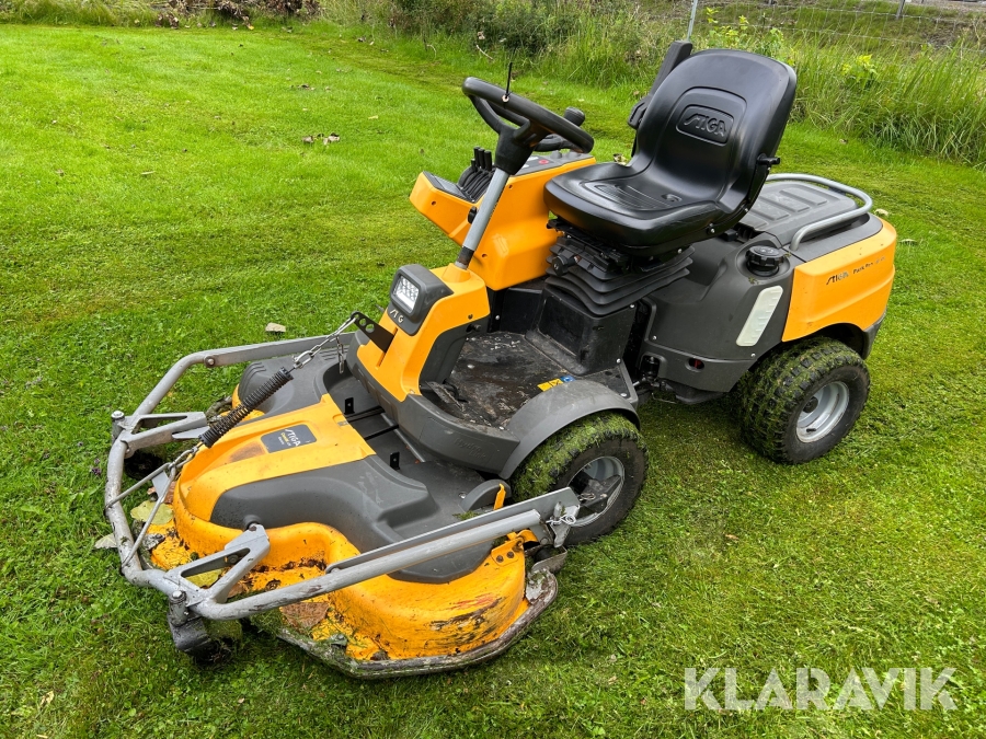 Gräsklippare/redskapsbärare Stiga Park Pro 740 QX, Mölndal,