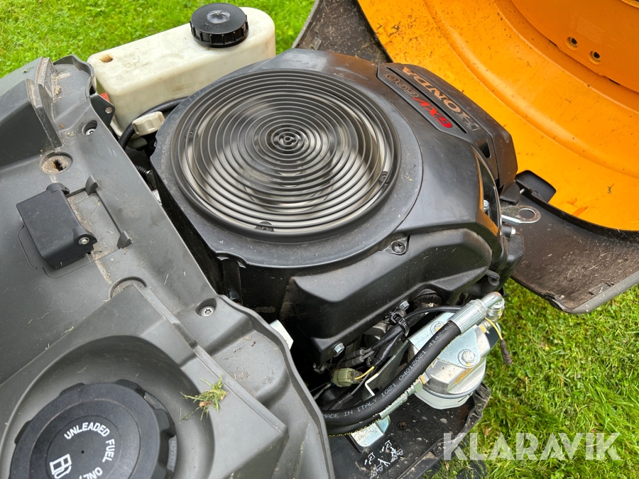 Gräsklippare/redskapsbärare Stiga Park Pro 740 QX, Mölndal,