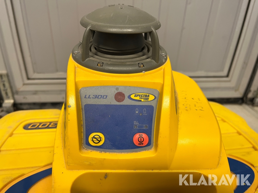 Planlaser Spectra LL300, Lund, Klaravik auktioner