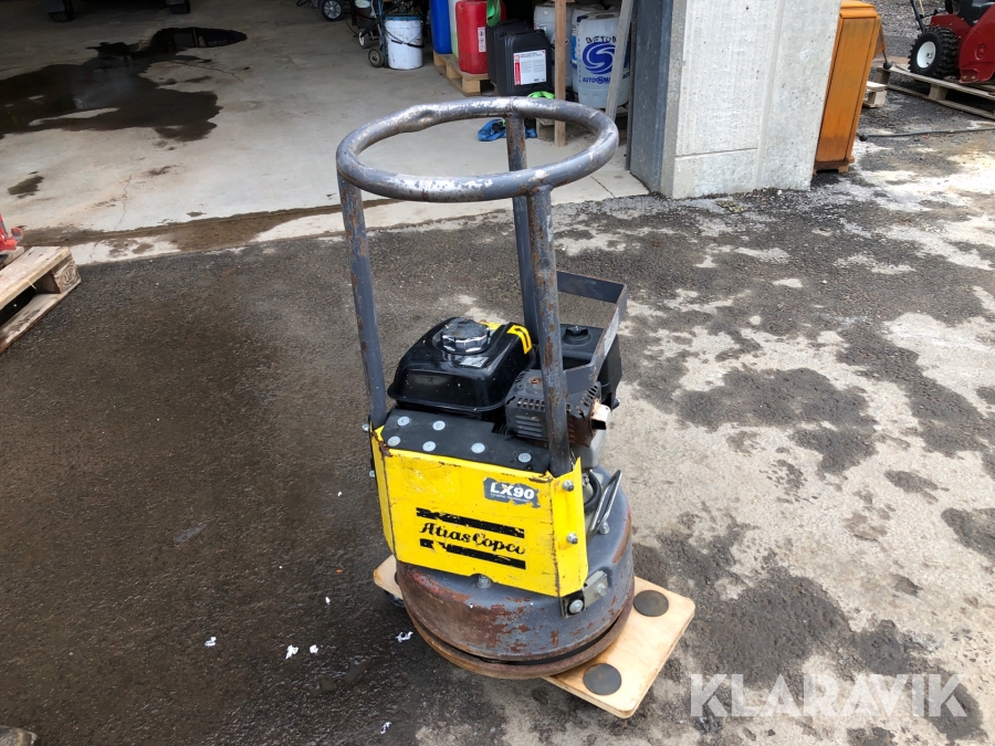 Klaravik Auktioner | Markvibrator Atlas Copco LX90