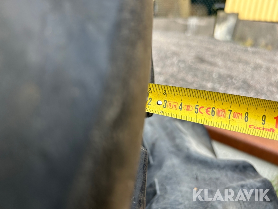 Däck Petlas & Continental, Kungälv, Klaravik auktioner