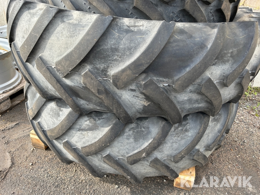 Däck Petlas & Continental, Kungälv, Klaravik auktioner