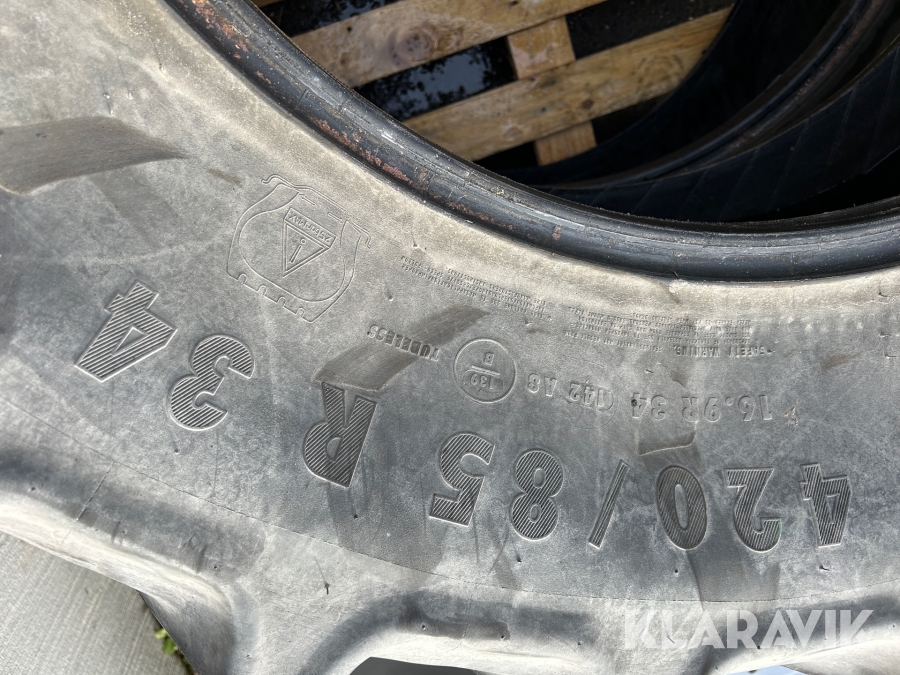 Däck Petlas & Continental, Kungälv, Klaravik auktioner