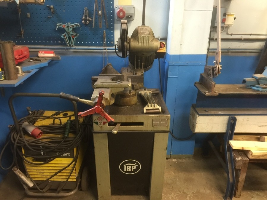 Klaravik Auktioner | Metallsåg